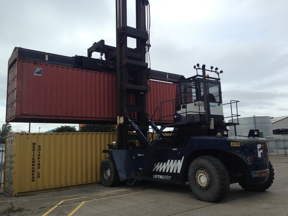 SHAD Group – Laden Container Handling Forklifts