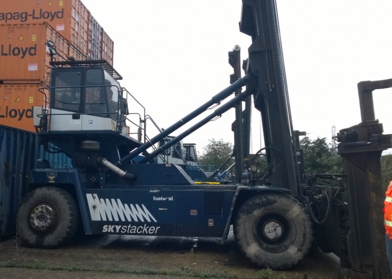 Empty Container Handlers - SHAD Group