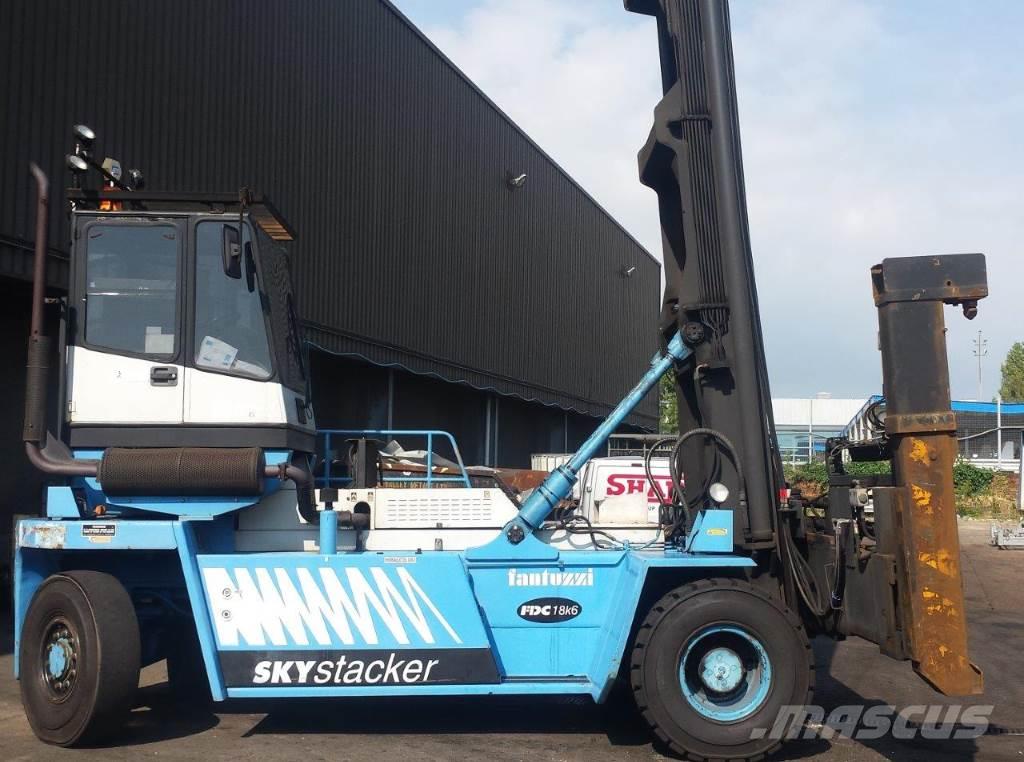 Reach Stackers Container Handlers Heavy Duty Forklifts Terminal ...